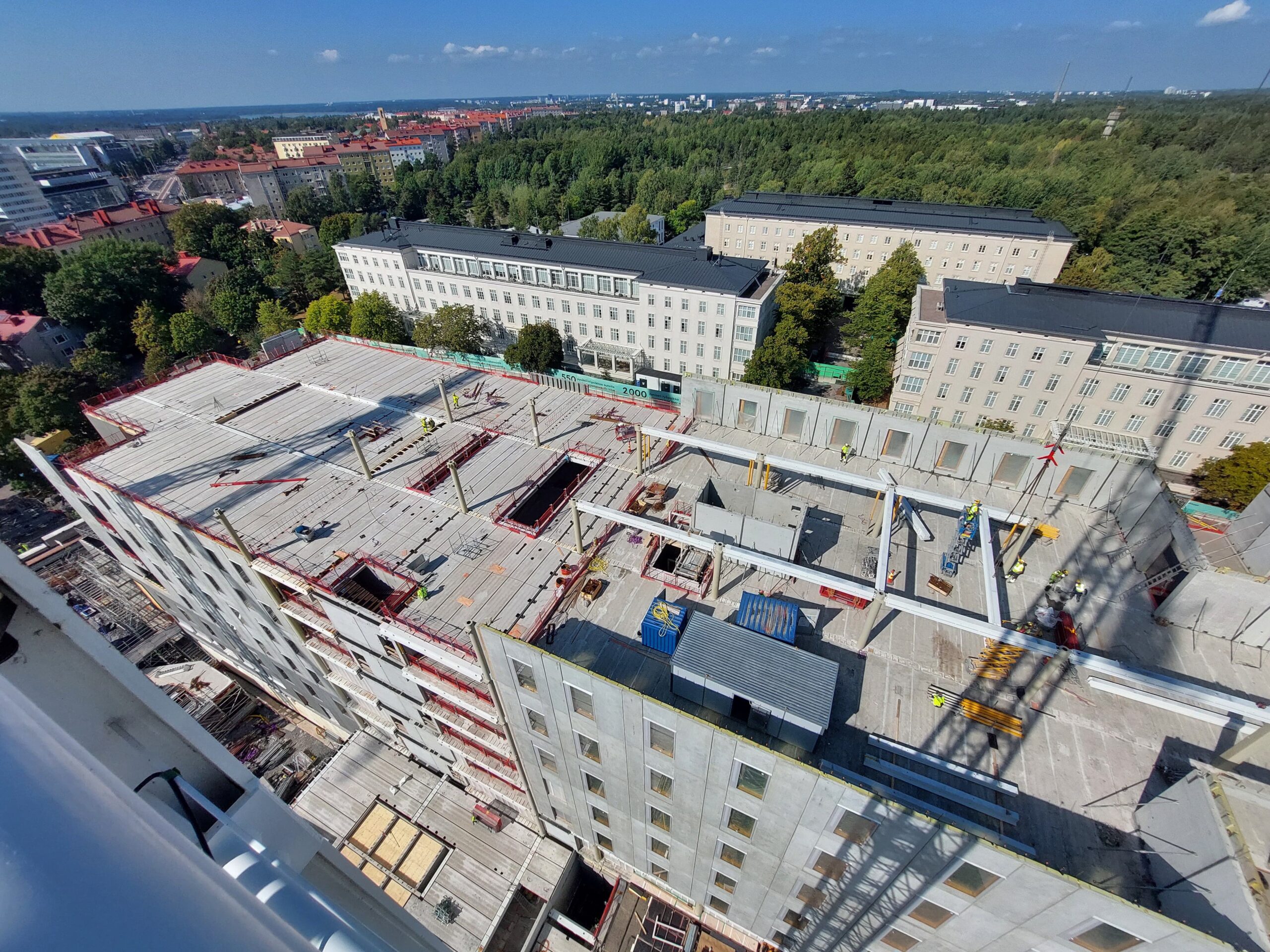 Lujabetonin mittavat elementtitoimitukset Laakson yhteissairaalaan ...